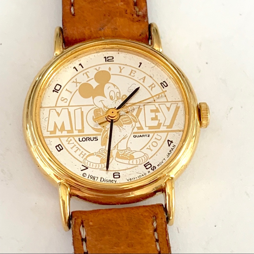 1987 Vintage Mickey Mouse Watch - Gem